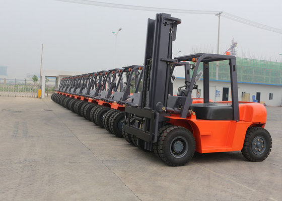 Construction Machine 3 Stage Mast 10 ton Industrial Forklift Truck For Moving Cargo supplier