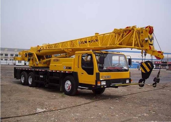 Fully Extended Boom 47.8 Meter Hydraulic Truck Crane Heavy Construction Machinery supplier