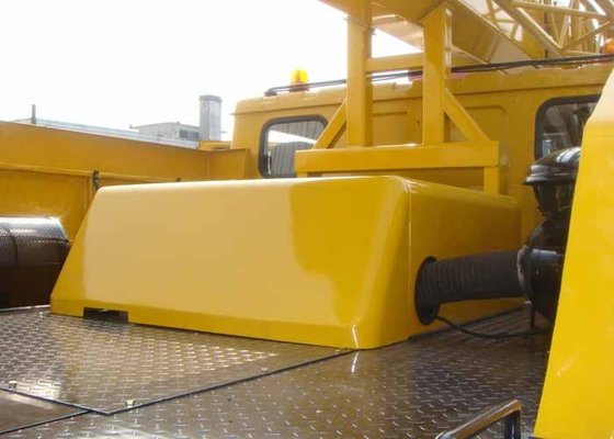 70 Ton Hydraulic Truck Crane , Boom Truck Crane With Automatic Transmission supplier