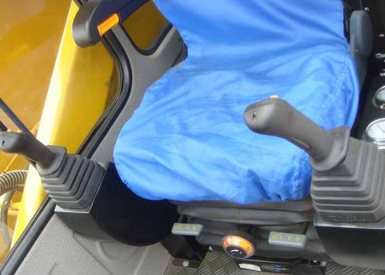 Hydraulic Mobile Crane Construction Lifting Machinery Left Hand Drive CE certificate supplier
