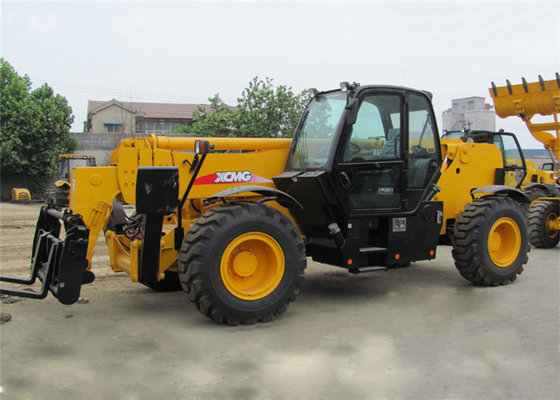 Multifunctional 2.5 Ton Platform Telescoping Forklift Construction Heavy Equipment supplier