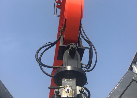 Scrap Handling Equipment Wheeled Material Handler For Drop Ball / Slag supplier