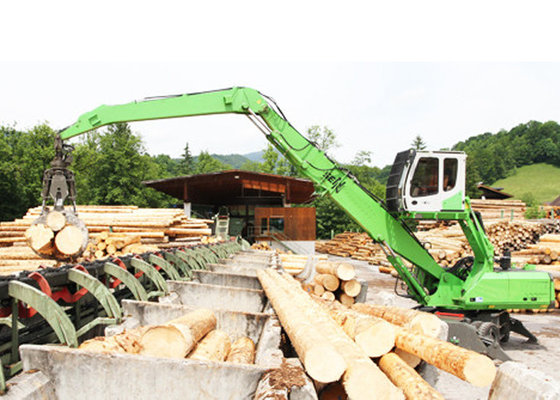 Transporting Round Timber Material Handler Equipment , Scrap Handling Equipment With Trailers Log Handling Machine supplier