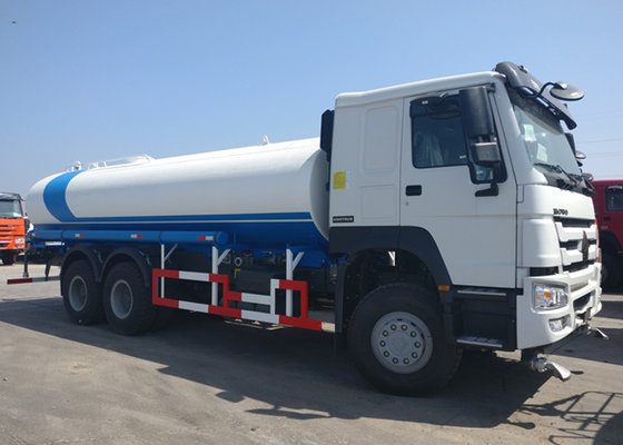 HOWO76 Cab 18 CBM Heavy Duty Water Truck 371 Horse Power EUROII Emission