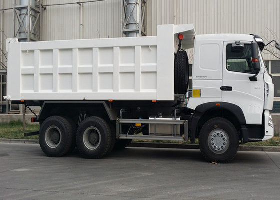 40 camion à benne basculante lourd de la tonne HOWO A7 avec les roues luxueuses de la cabine Dix d'A7-W