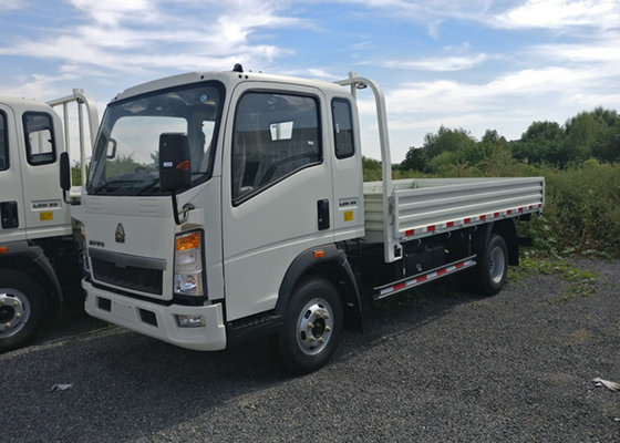 Les camions commerciaux légers de Cummins Engine, 130HP 6 roule le camion léger