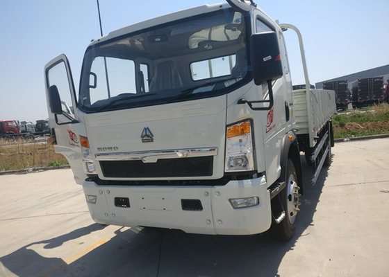 5 Ton Load Small Commercial Trucks 4x2 Driving Type 3360mm Wheel Base
