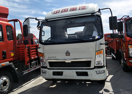 5 Ton Light Duty Trucks Chassis 4x2 Type RHD Driving Steering 84HP Diesel Engine