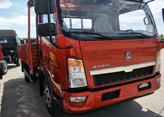 HOWO Light Duty Trucks 4×2 Drive Type 3800mm Wheelbase 10 Ton Weight Capacity