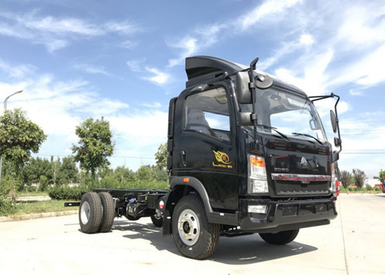 7 - 12 Ton Light Duty Semi Trucks , 4x2 Diesel Light Truck 154HP Cummins Engine