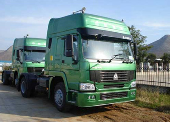Moteur de HOWO 4x2, camion automatique 90" de tracteur de 371HP 30T selle