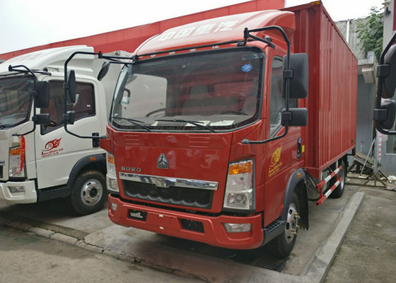 12 Ton 4x2 Mini Box Truck Two Seats With Single Sleeper 13 Cubic Meter Volume