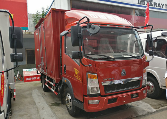 12 Ton 4x2 Mini Box Truck Two Seats With Single Sleeper 13 Cubic Meter Volume