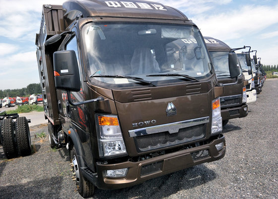 5 Ton Mini Box Truck 6 Wheels 84HP Engine 4200 * 1900 * 2000mm Box Dimension