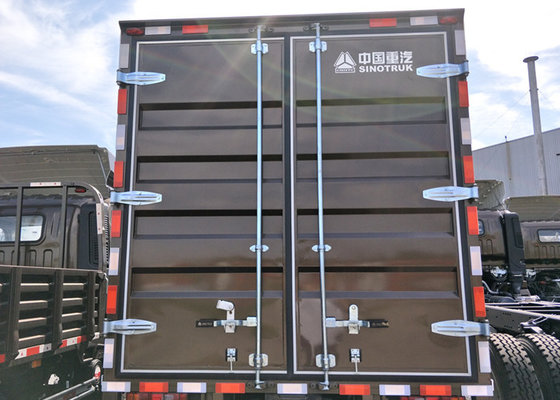 5 Ton Mini Box Truck 6 Wheels 84HP Engine 4200 * 1900 * 2000mm Box Dimension