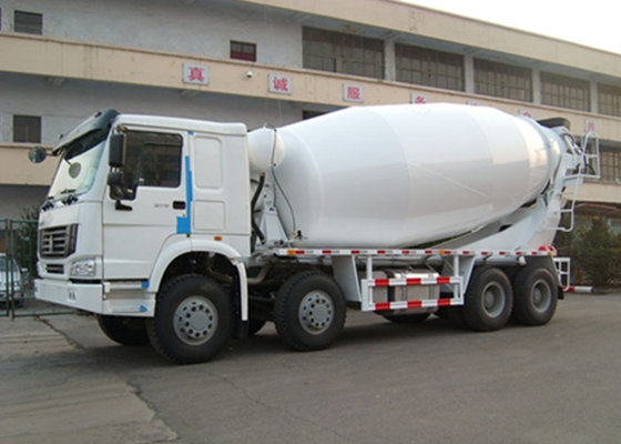 Euro 2 Emission Concrete Agitator Truck , 30 Ton 6x4 Driving Type Mix Concrete Truck