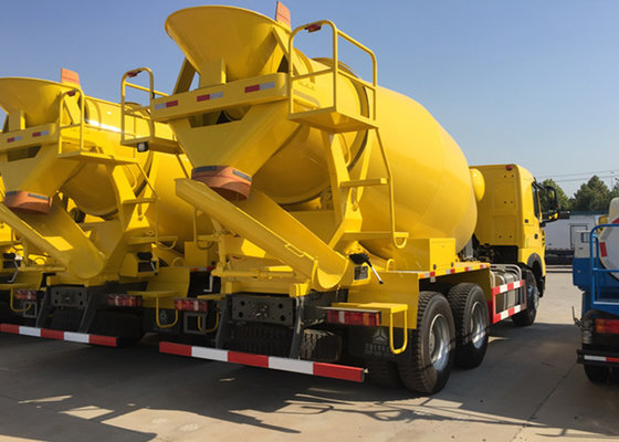 Camion de mélangeur concret de Sinotruk HOWO A7 9 roues de la taille 10 de réservoir de mètre cube