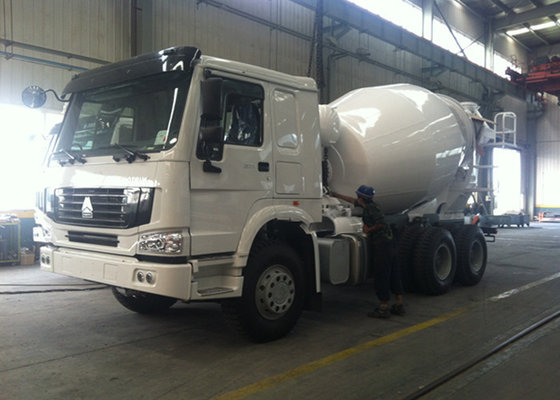 30 camion de mélangeur de la tonne 6x4 HOWO, cabine HW76 camion concret de transport de 10 mètres cubes