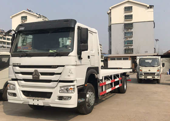 4x2 Commercial Flatbed Truck , RHD Drive Steering Heavy Duty Flatbed Truck
