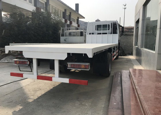 4x2 Commercial Flatbed Truck , RHD Drive Steering Heavy Duty Flatbed Truck