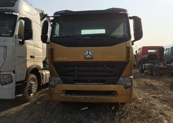 Durable HOWO A7 Tractor Truck , High Performance 420HP Tractor Head Truck For Logistics