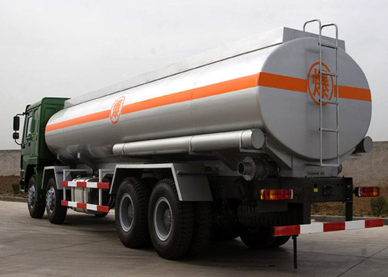 Camion-citerne aspirateur de 25 CBM Lpg, camion de livraison d'essence et d'huile des axes 371HP de HOWO quatre