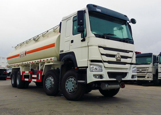 25 CBM 8x4 Oil Tanker Truck Stainless Steel Material 371HP Diesel Engine