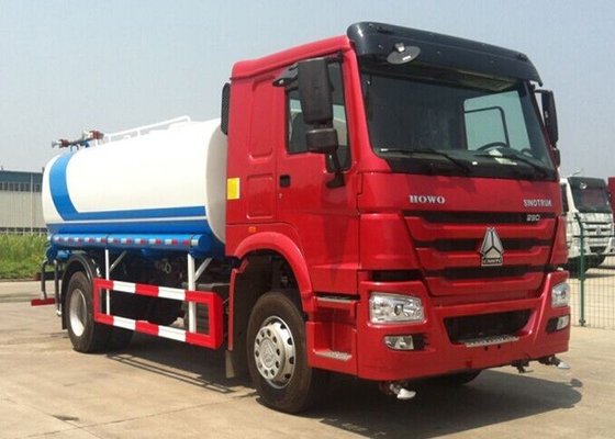 10CBM Water Tanker Truck EURO II Emission Standard 6 Wheels HW76 Cabin
