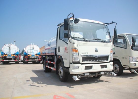 5 - 8CBM Water Tanker Truck With Light Truck Chassis LHD Steering 90km/H Max Speed