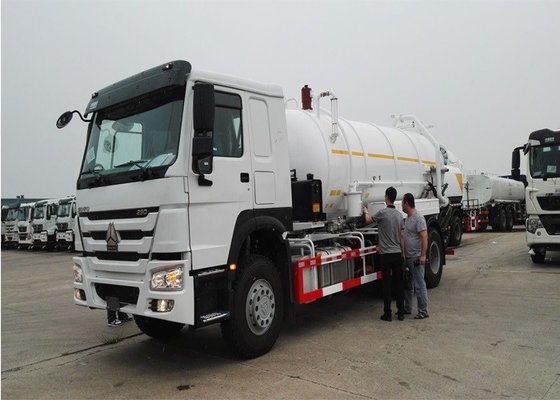 camion de nettoyage de l'égout 6x4, camions de rebut septiques de LHD/RHD pour le nettoyage de ville