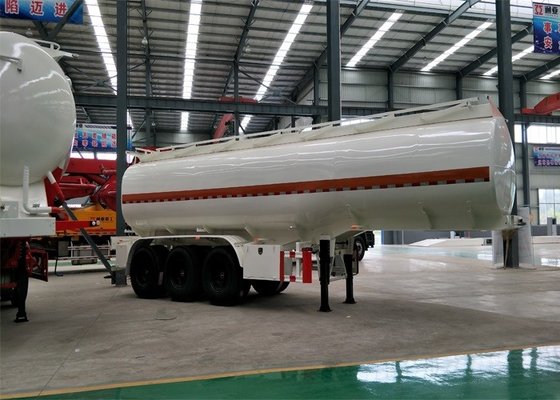 2 Pieces Tire Heavy Duty Semi Trailers 13T Leg Support 30000L Oil Tanker Trailer