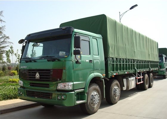 Camion réfrigéré ZF de boîte de HOWO orientant 50 tonnes de joint strict de charge utile