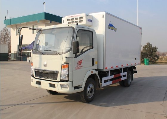 Euro 2 5 Ton Small Freezer Truck , 95km/H Max Speed Refrigerated Van Truck