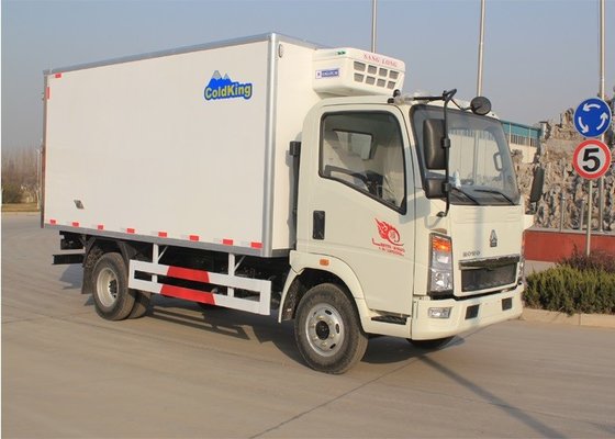 7T Refrigerated Transport Trucks , Refrigerated Delivery Truck With 140HP Engine