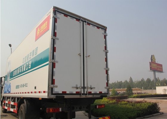 pneu réfrigéré commercial de la transmission 9.00R20 des camions DC6J48TC du moteur 140HP