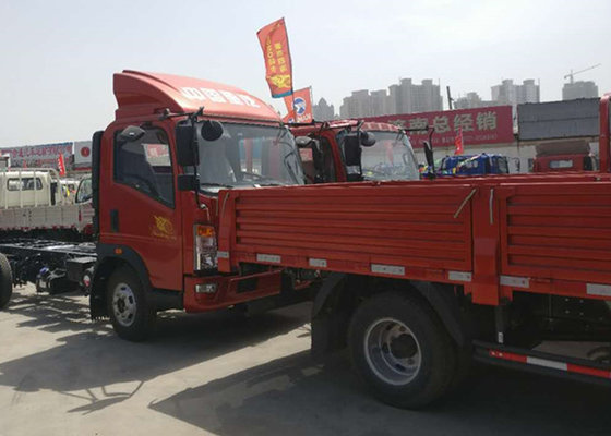 154 HP Engine Light Duty Trucks Two Axles 7995 × 2498 × 2850mm Size