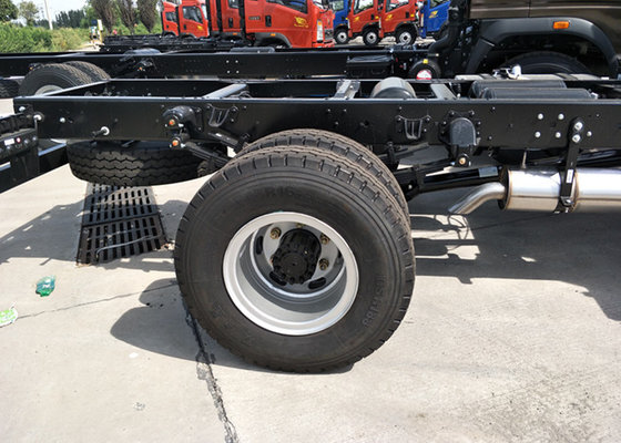 6 Wheels Light Duty Trucks Chassis Euro 2 Dimension 4x2 Driving Type
