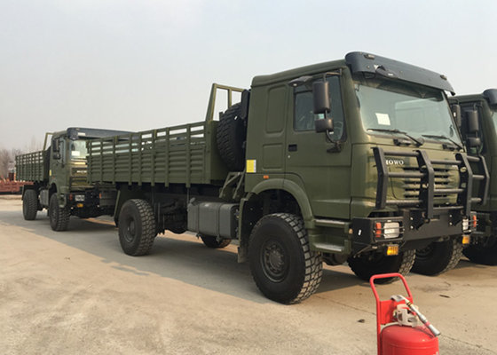 30 Ton Load 290HP Army Cargo Truck , 14.00R20 Tire Howo Military Trucks