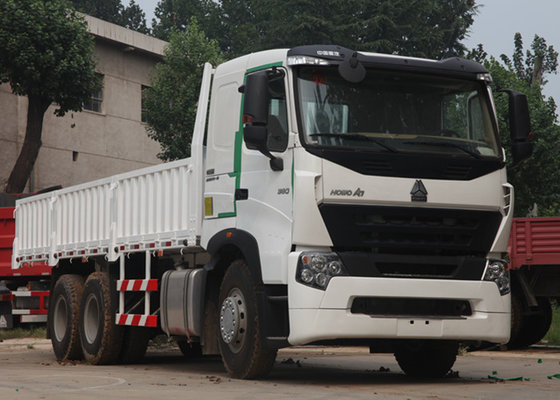 10 Wheels Heavy Cargo Truck 5800mm Wheel Base RHD A7-W Cab Cabin