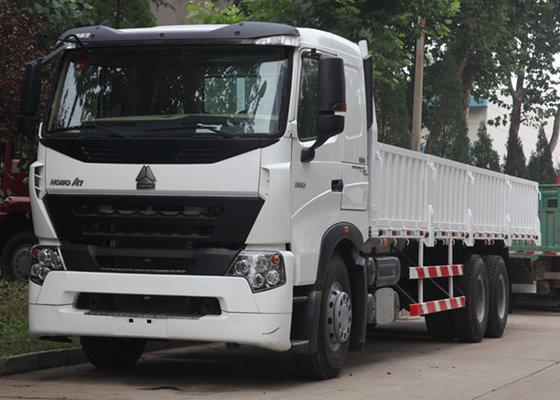 10 Wheels Heavy Cargo Truck 5800mm Wheel Base RHD A7-W Cab Cabin