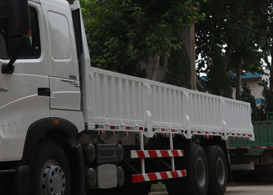 10 Wheels Heavy Cargo Truck 5800mm Wheel Base RHD A7-W Cab Cabin