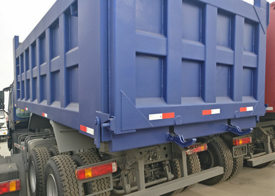 Tonnes résistante de camion à benne basculante de Sinotruk HOWO de pneu de LHD 12.00R20 30 pour la construction