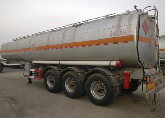 56CBM 12 Tires Heavy Duty Semi Oil Tanker Trailer / Fuel Tanker Truck