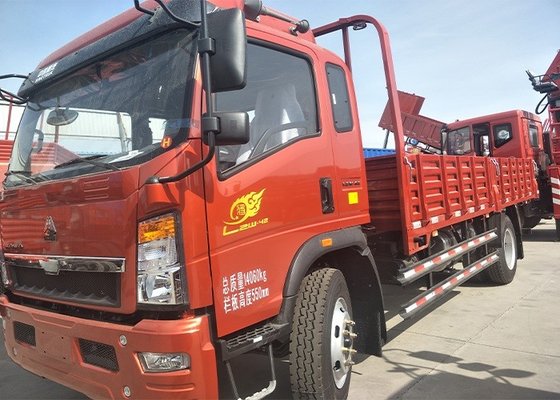 Transport Double Axles HOWO Light Duty Trucks With 12.00R20 Tyres