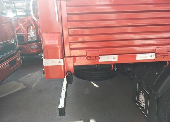 LHD / RHD Light Duty Trucks / Mini 4*2 5 Ton Sinotruk Howo Trucks