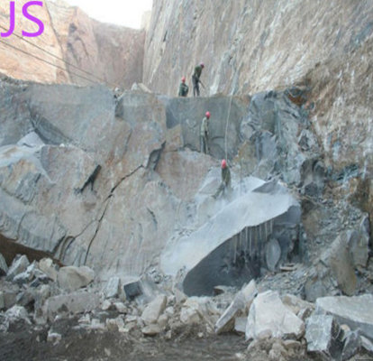 Shanxi Black Granite Block Stone for Monument/Countertop/Fireplace/Engineering Slabs