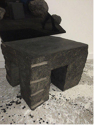 China Latest Design Granite Table with Chairs