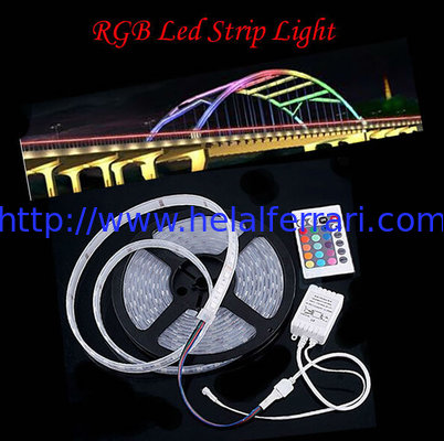 5m/roll 12V/24V Flexible LED Strip Light in SMD5050 30leds/m With CE & ROHS supplier