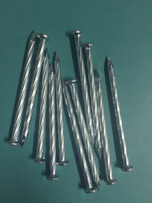 good quality galvanized concrete nail