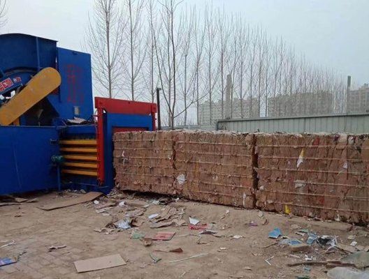 YDWM200 Horizontal Closed Type Waste Paper Baling Machine with Conveyor from HFbaler supplier